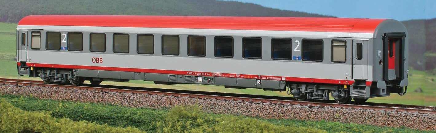 ACME 52614 2. Klasse Wagen der ÖBB, Typ Bmz, Lackierung in zwei ...