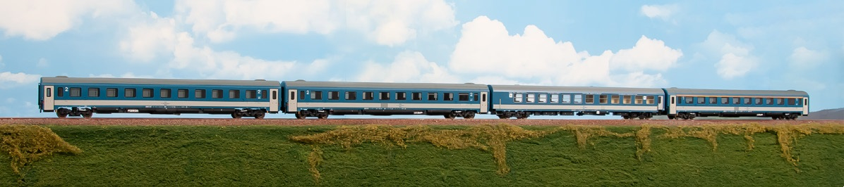 ACME 55133 Személykocsi (4 db), Dráva IC, MÁV, V - vasutmodell.com