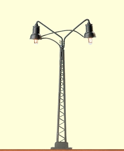 BRAWA 4011 N Gittermastleuchte doppelt S - vasutmodell.com