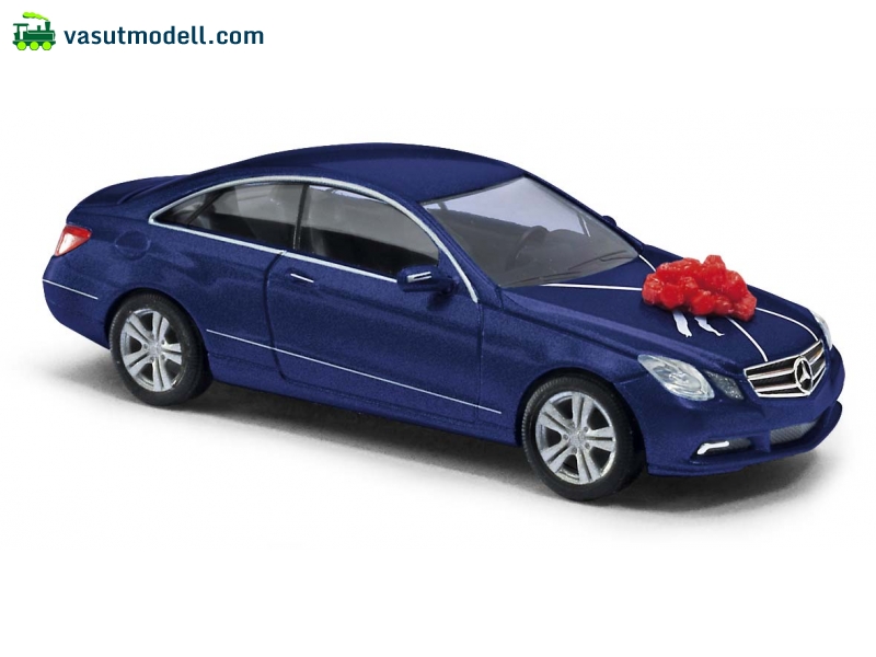 BUSCH 41653 MB E-Klasse Coupe Hochzeit - vasutmodell.com