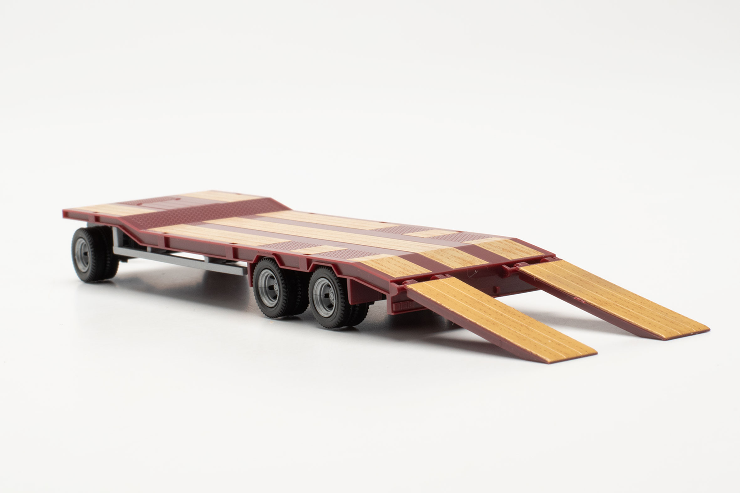 HERPA 076135-007 Goldhofer TU3, weinrot - vasutmodell.com