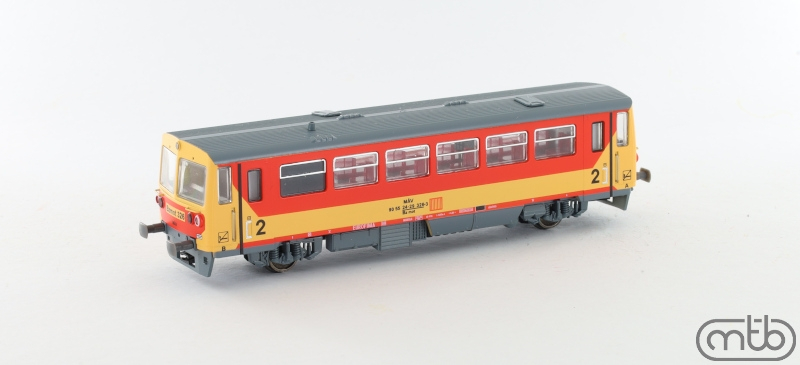 MTB TT-Bzmot-326 Bzmot 326 motorvonat, MÁV, V - vasutmodell.com