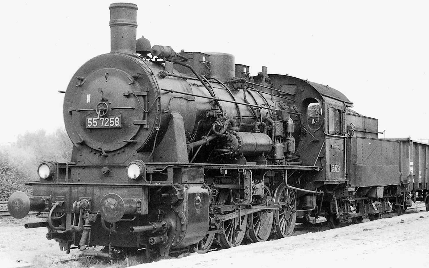 Rivarossi 2893 DR, steam locomotive 55 7254, black/red livery, ep. III ...