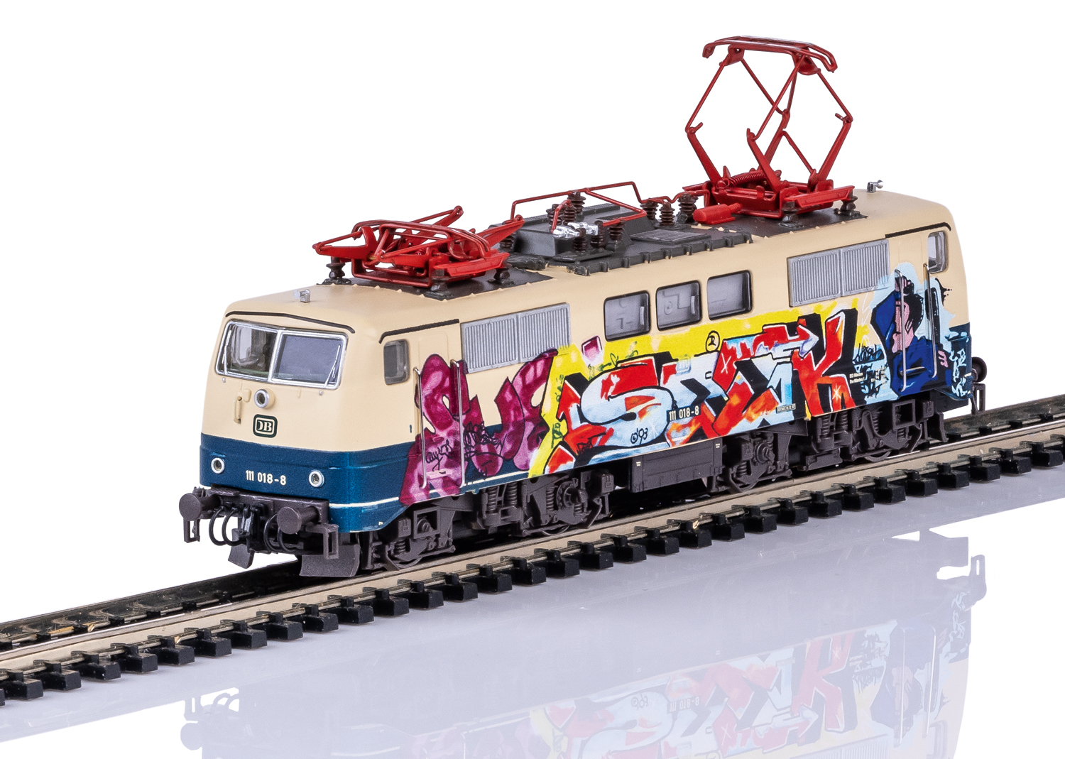 TRIX 16724 E-Lok BR 111 DB - vasutmodell.com