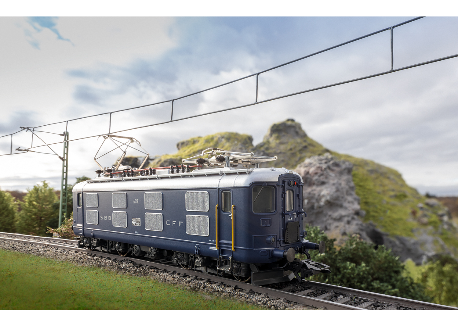 TRIX 22422 Villanymozdony, Re 4/4 I, SBB, III, DCC-hangos - vasutmodell.com