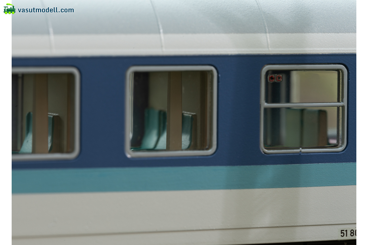 TRIX 23200 Schnellzugwagen-Set IR DB - vasutmodell.com